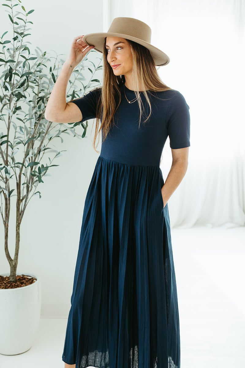 Joyce Pleated Dress – August Cloth
